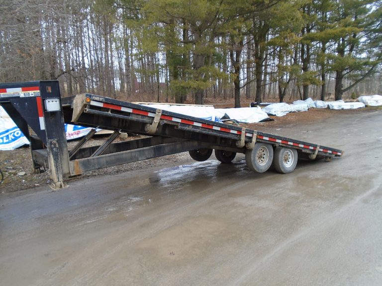 flatbed-tilt-trailer | M&M Barn Sales